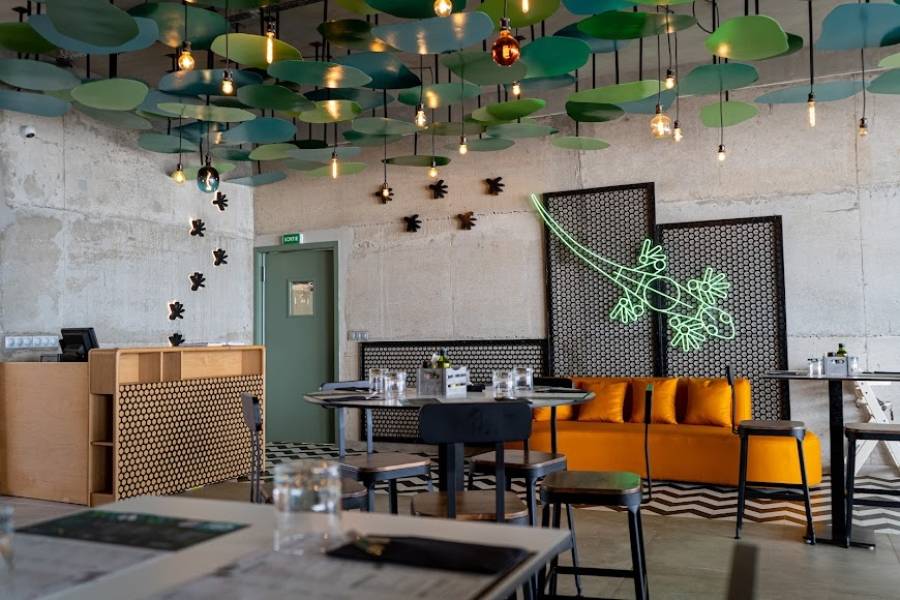 Basilic - Cocktails & Grill festif à Dakar